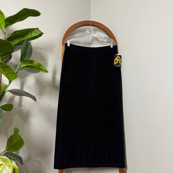 Marisol | Skirts | Marisol Xl Black Slinky Liquid Knit Acetate Spandex ...